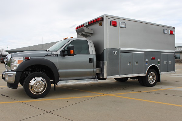 Remounts & Rebuilds | Life Line Emergency Vehicles