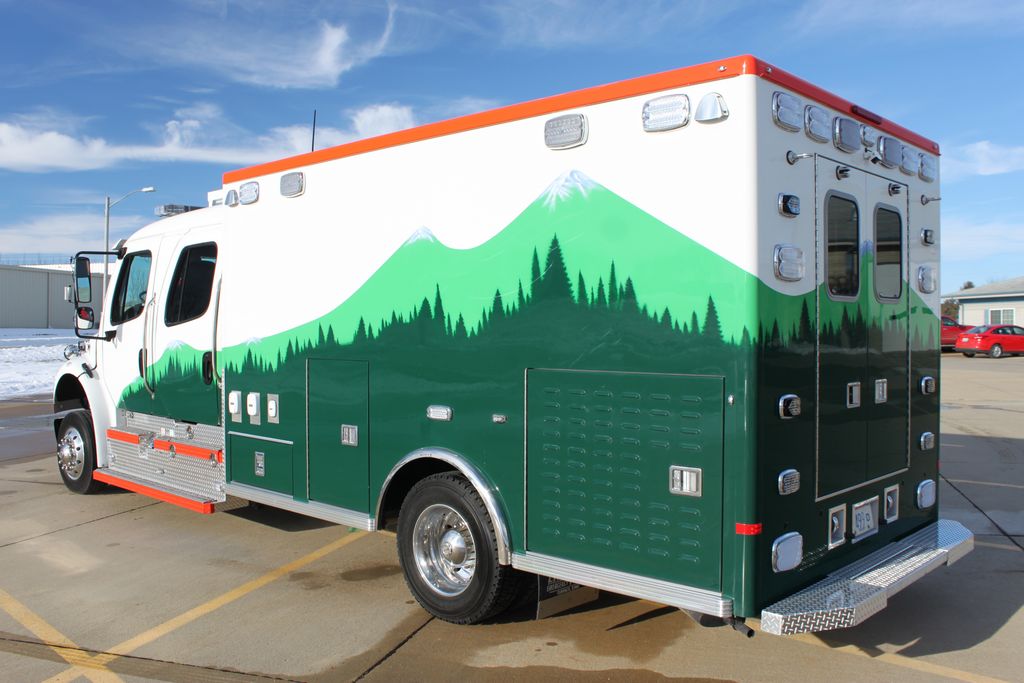 Dartmouth-Hitchcock Medical Center - Life Line Emergency Vehicles