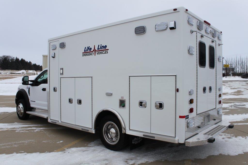 IMG_2789 - Life Line Emergency Vehicles